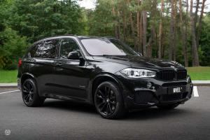 Melns BMW X5 2015 Viļņa, ar dzinēja tilpumu 4.40 L un nobraukumu 129 tūkst. km par 21500 €, foto 9 vietnē AUTOMOTO.COM.LV