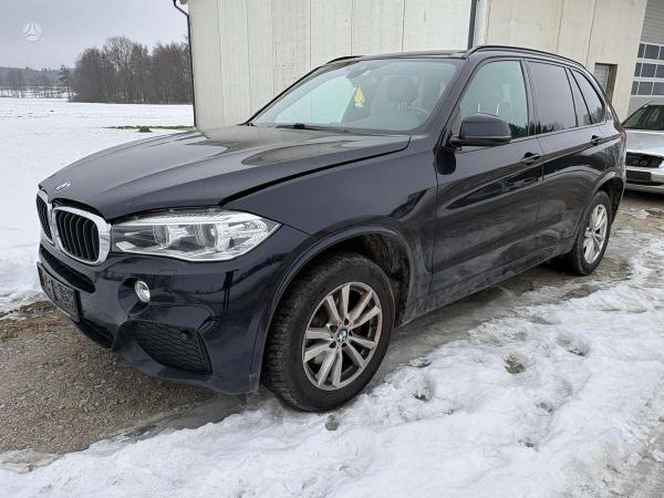 Black BMW X5 2015 in Anyksciai, with an engine capacity of 2.99 L and mileage of 372 thousand km for 11700 €, photo 1 on AUTOMOTO.COM.LV