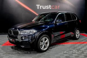 Black BMW X5 2015 in Parnu, with an engine capacity of 3.00 L and mileage of 271 thousand km for 22500 €, photo  on AUTOMOTO.COM.LV