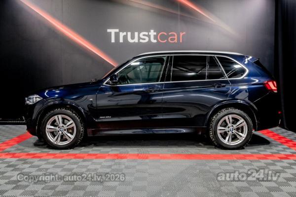 Melns BMW X5 2015 Pērnava, ar dzinēja tilpumu 3.00 L un nobraukumu 271 tūkst. km par 22500 €, foto 3 vietnē AUTOMOTO.COM.LV