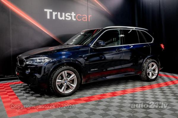 Melns BMW X5 2015 Pērnava, ar dzinēja tilpumu 3.00 L un nobraukumu 271 tūkst. km par 22500 €, foto 4 vietnē AUTOMOTO.COM.LV