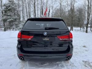 Black BMW X5 2015 in Kazlu Ruda, with an engine capacity of 2.00 L and mileage of 287 thousand km for 17500 €, photo 12 on AUTOMOTO.COM.LV
