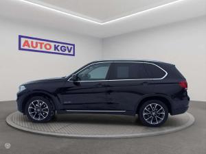Black BMW X5 2015 in Kaunas, with an engine capacity of 3.00 L and mileage of 133 thousand km for 19499 €, photo 2 on AUTOMOTO.COM.LV