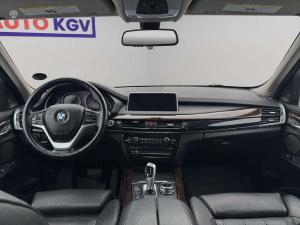 Black BMW X5 2015 in Kaunas, with an engine capacity of 3.00 L and mileage of 133 thousand km for 19499 €, photo 13 on AUTOMOTO.COM.LV