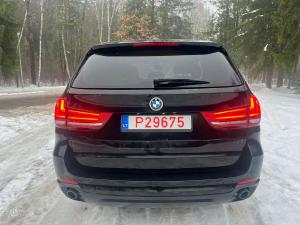 Black BMW X5 2015 in Alytus, with an engine capacity of 2.00 L and mileage of 320 thousand km for 15800 €, photo 6 on AUTOMOTO.COM.LV