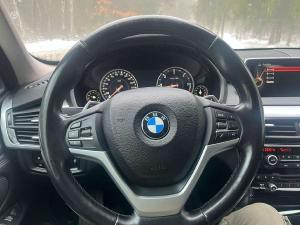 Black BMW X5 2015 in Alytus, with an engine capacity of 2.00 L and mileage of 320 thousand km for 15800 €, photo 20 on AUTOMOTO.COM.LV