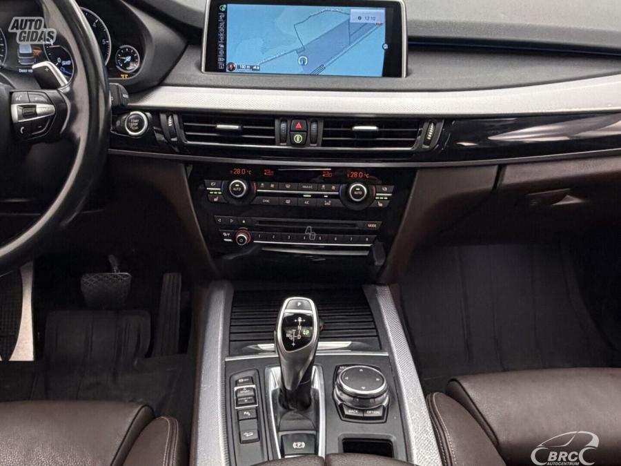 Melns BMW X5 2015 Avižieniai, ar dzinēja tilpumu 2.00 L un nobraukumu 246 tūkst. km par 19300 €, foto 14 vietnē AUTOMOTO.COM.LV