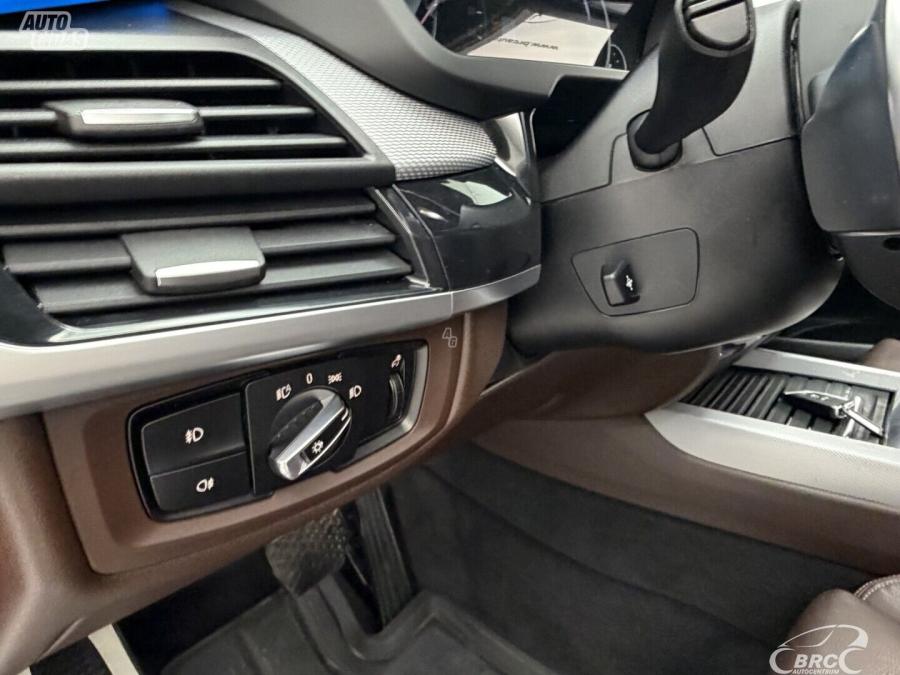 Melns BMW X5 2015 Avižieniai, ar dzinēja tilpumu 2.00 L un nobraukumu 246 tūkst. km par 19300 €, foto 24 vietnē AUTOMOTO.COM.LV