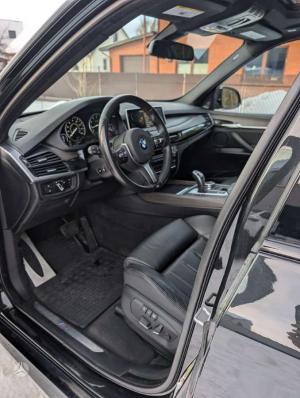Black BMW X5 2015 in Kaunas, with an engine capacity of 2.98 L and mileage of 131 thousand km for 17800 €, photo 8 on AUTOMOTO.COM.LV