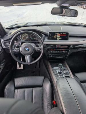 Black BMW X5 2015 in Kaunas, with an engine capacity of 2.98 L and mileage of 131 thousand km for 17800 €, photo 9 on AUTOMOTO.COM.LV