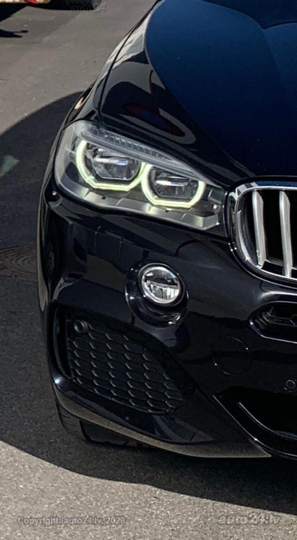 Black BMW X5 2015 in Tallinn, with an engine capacity of 3.00 L and mileage of 164 thousand km for 29500 €, photo 1 on AUTOMOTO.COM.LV