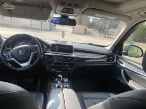 Black BMW X5 2015 in Kaunas, with an engine capacity of 3.00 L and mileage of 155 thousand km for 18000 €, photo 5 on AUTOMOTO.COM.LV