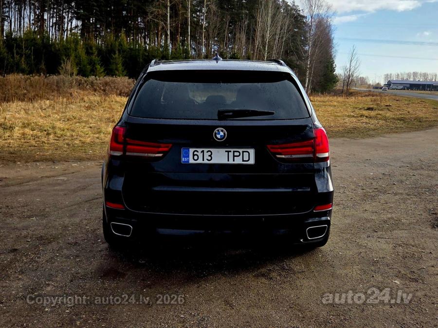 Melns BMW X5 2015 Tartu, ar dzinēja tilpumu 3.00 L un nobraukumu 169 tūkst. km par 21900 €, foto 3 vietnē AUTOMOTO.COM.LV