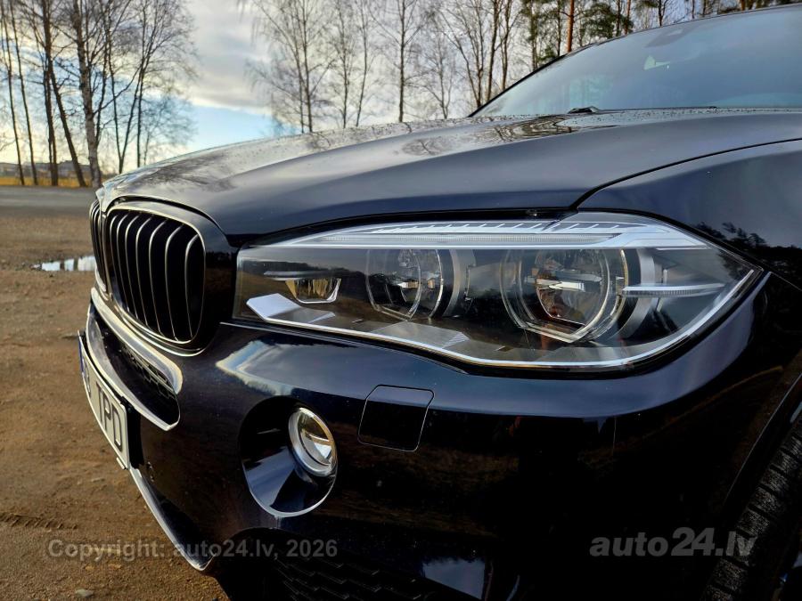 Melns BMW X5 2015 Tartu, ar dzinēja tilpumu 3.00 L un nobraukumu 169 tūkst. km par 21900 €, foto 6 vietnē AUTOMOTO.COM.LV