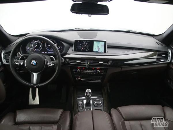 Melns BMW X5 2015 Viļņa, ar dzinēja tilpumu 3.00 L un nobraukumu 221 tūkst. km par 22499 €, foto 2 vietnē AUTOMOTO.COM.LV