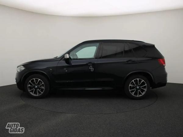 Melns BMW X5 2015 Viļņa, ar dzinēja tilpumu 3.00 L un nobraukumu 221 tūkst. km par 22499 €, foto 6 vietnē AUTOMOTO.COM.LV