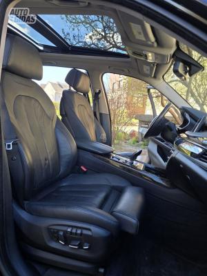 Black BMW X5 2015 in Radviliskis, with an engine capacity of 5.00 L and mileage of 114 thousand km for 9800 €, photo 17 on AUTOMOTO.COM.LV