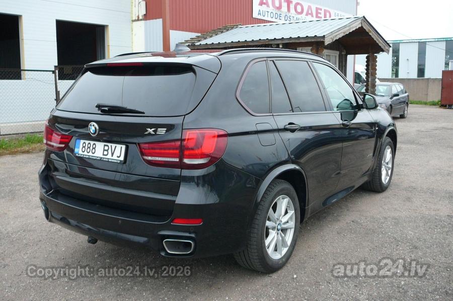 Black BMW X5 2015 in Johvi, with an engine capacity of 3.00 L and mileage of 168 thousand km for 24100 €, photo 3 on AUTOMOTO.COM.LV