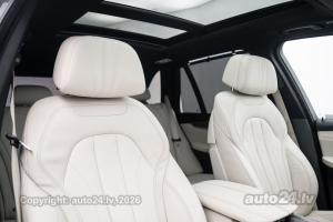 Black BMW X5 2015 in Tallinn, with an engine capacity of 2.00 L and mileage of 129 thousand km for 24999 €, photo 14 on AUTOMOTO.COM.LV