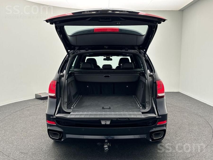 Melns BMW X5 2015 Rīga, ar dzinēja tilpumu 3.00 L un nobraukumu 188 tūkst. km par 27600 €, foto 14 vietnē AUTOMOTO.COM.LV
