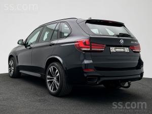 Melns BMW X5 2015 Rīga, ar dzinēja tilpumu 3.00 L un nobraukumu 188 tūkst. km par 27600 €, foto 18 vietnē AUTOMOTO.COM.LV