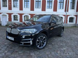 Melns BMW X5 2015 Jelgava, ar dzinēja tilpumu 2.00 L un nobraukumu 275 tūkst. km par 21950 €, foto 3 vietnē AUTOMOTO.COM.LV