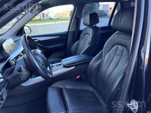 Melns BMW X5 2015 Jelgava, ar dzinēja tilpumu 2.00 L un nobraukumu 275 tūkst. km par 21950 €, foto 19 vietnē AUTOMOTO.COM.LV