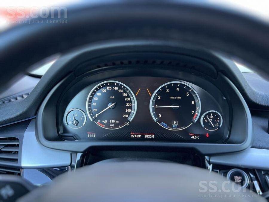 Melns BMW X5 2015 Jelgava, ar dzinēja tilpumu 2.00 L un nobraukumu 275 tūkst. km par 21950 €, foto 26 vietnē AUTOMOTO.COM.LV