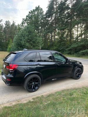 Melns BMW X5 2015 Rīga, ar dzinēja tilpumu 3.00 L un nobraukumu 209 tūkst. km par 22500 €, foto 6 vietnē AUTOMOTO.COM.LV