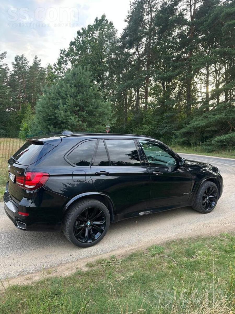 Melns BMW X5 2015 Rīga, ar dzinēja tilpumu 3.00 L un nobraukumu 209 tūkst. km par 22500 €, foto 6 vietnē AUTOMOTO.COM.LV