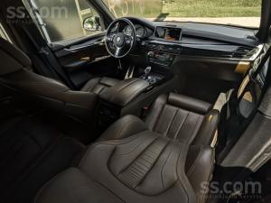 Melns BMW X5 2015 Tukums, ar dzinēja tilpumu 3.00 L un nobraukumu 202 tūkst. km par 24990 €, foto 6 vietnē AUTOMOTO.COM.LV