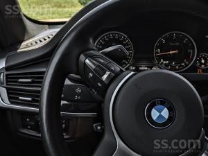 Melns BMW X5 2015 Tukums, ar dzinēja tilpumu 3.00 L un nobraukumu 202 tūkst. km par 24990 €, foto 12 vietnē AUTOMOTO.COM.LV