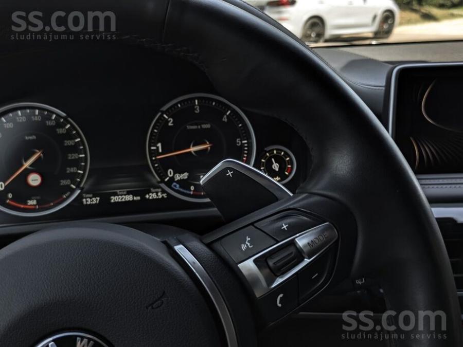 Melns BMW X5 2015 Tukums, ar dzinēja tilpumu 3.00 L un nobraukumu 202 tūkst. km par 24990 €, foto 13 vietnē AUTOMOTO.COM.LV