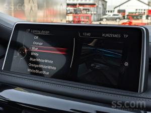 Melns BMW X5 2015 Tukums, ar dzinēja tilpumu 3.00 L un nobraukumu 202 tūkst. km par 24990 €, foto 23 vietnē AUTOMOTO.COM.LV