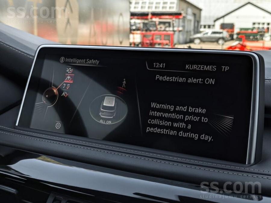 Melns BMW X5 2015 Tukums, ar dzinēja tilpumu 3.00 L un nobraukumu 202 tūkst. km par 24990 €, foto 28 vietnē AUTOMOTO.COM.LV