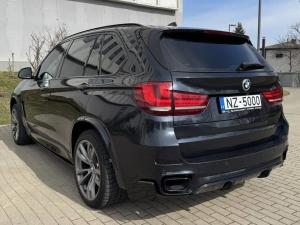 Black BMW X5 2015 in Riga, with an engine capacity of 3.00 L and mileage of 201 thousand km for 23000 €, photo 7 on AUTOMOTO.COM.LV