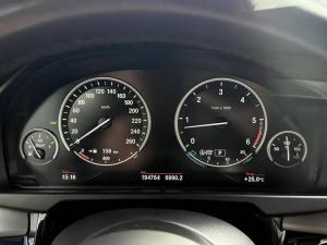 Black BMW X5 2015 in Riga, with an engine capacity of 3.00 L and mileage of 201 thousand km for 23000 €, photo 14 on AUTOMOTO.COM.LV