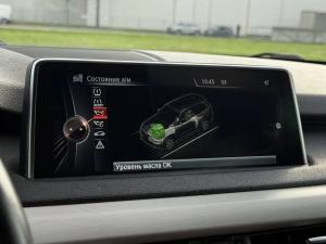 Black BMW X5 2015 in Riga, with an engine capacity of 3.00 L and mileage of 201 thousand km for 23000 €, photo 22 on AUTOMOTO.COM.LV