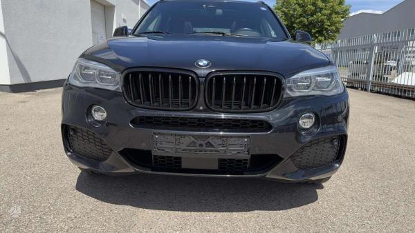 Melns BMW X5 2015 Marijampole, ar dzinēja tilpumu 2.00 L un nobraukumu 137 tūkst. km par 14999 €, foto 2 vietnē AUTOMOTO.COM.LV