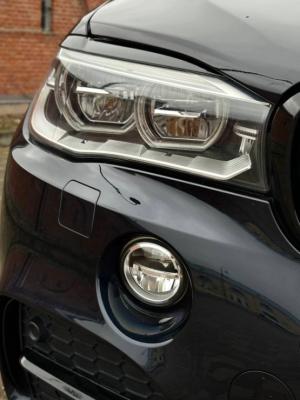 Black BMW X5 2015 in Riga, with an engine capacity of 3.00 L and mileage of 210 thousand km for 32950 €, photo 11 on AUTOMOTO.COM.LV