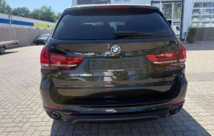 Melns BMW X5 2015 Vilkaviškis, ar dzinēja tilpumu 2.99 L un nobraukumu 266 tūkst. km par 13300 €, foto 8 vietnē AUTOMOTO.COM.LV