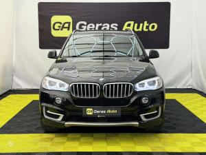 Melns BMW X5 2015 Viļņa, ar dzinēja tilpumu 2.00 L un nobraukumu 220 tūkst. km par 16990 €, foto 8 vietnē AUTOMOTO.COM.LV