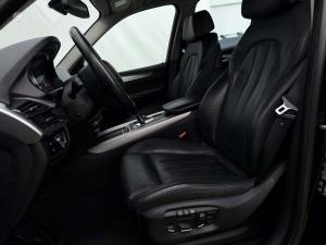 Melns BMW X5 2015 Viļņa, ar dzinēja tilpumu 2.00 L un nobraukumu 220 tūkst. km par 16990 €, foto 11 vietnē AUTOMOTO.COM.LV