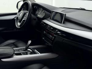 Melns BMW X5 2015 Viļņa, ar dzinēja tilpumu 2.00 L un nobraukumu 220 tūkst. km par 16990 €, foto 16 vietnē AUTOMOTO.COM.LV