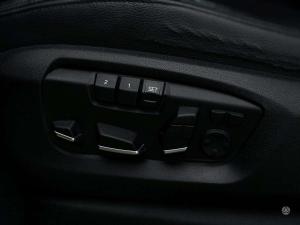 Melns BMW X5 2015 Viļņa, ar dzinēja tilpumu 2.00 L un nobraukumu 220 tūkst. km par 16990 €, foto 21 vietnē AUTOMOTO.COM.LV