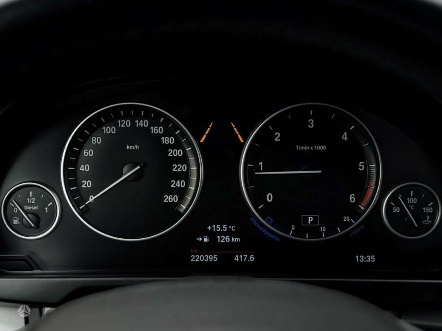 Melns BMW X5 2015 Viļņa, ar dzinēja tilpumu 2.00 L un nobraukumu 220 tūkst. km par 16990 €, foto 30 vietnē AUTOMOTO.COM.LV
