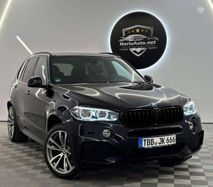 Black BMW X5 2015 in Marijampole, with an engine capacity of 2.99 L and mileage of 225 thousand km for 22750 €, photo 1 on AUTOMOTO.COM.LV