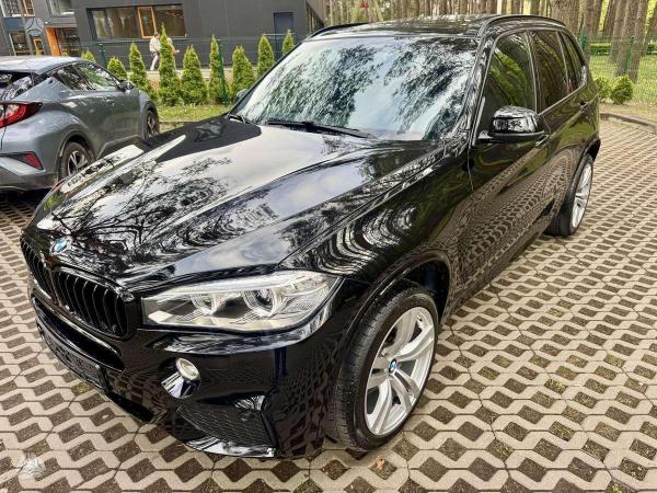Черный БМВ Х5 2015 в Каунас, объемом двигателя 2.98 л и пробегом 170 тыс. км за 17500 €, фото 1 на AUTOMOTO.COM.LV