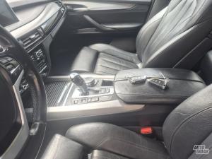 Melns BMW X5 2015 Klaipėda, ar dzinēja tilpumu 3.00 L un nobraukumu 235 tūkst. km par 17500 €, foto 19 vietnē AUTOMOTO.COM.LV