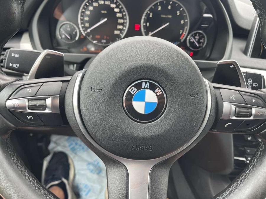 Black BMW X5 2015 in Kaunas, with an engine capacity of 2.00 L and mileage of 262 thousand km for 14950 €, photo 20 on AUTOMOTO.COM.LV